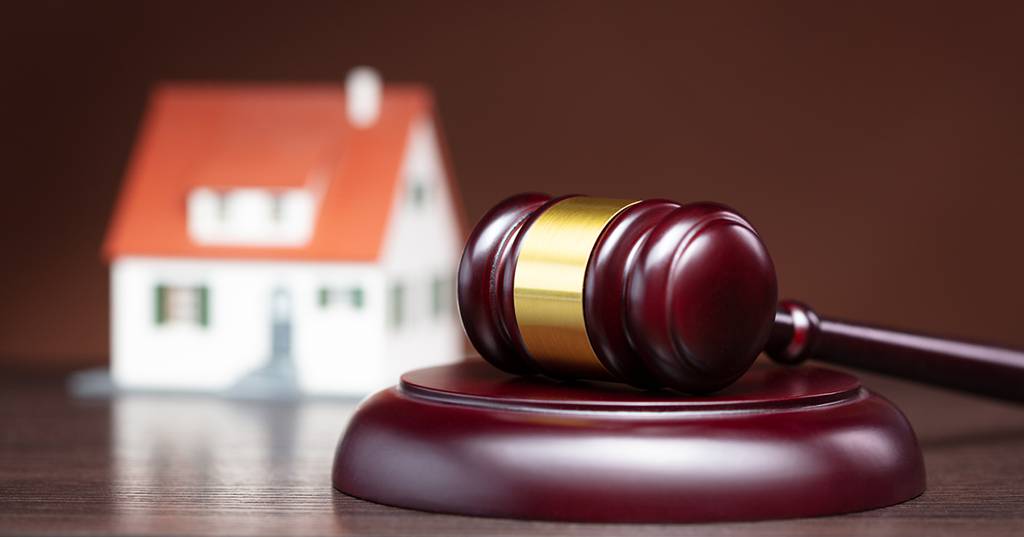 How to bid with confidence on auction day